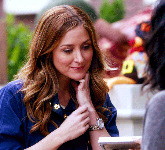 Maura & Jane (& Angela) | Rizzoli & Isles 2x02