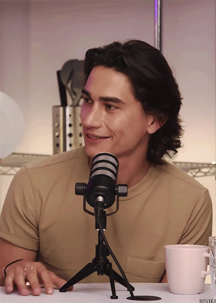 HIPERVENTILANDO con ENZO VOGRINCIC | La Pija y la...