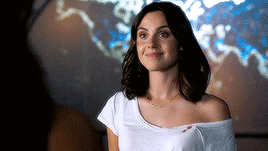 i feel down: zvlda: — 𝐏 𝐎 𝐏 𝐏 𝐘 𝐃 𝐑 𝐀 𝐘 𝐓 𝐎 𝐍 , 𝐆 𝐈 𝐅 𝐏...